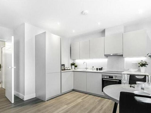 1 Bedroom Apartment For Sale In St. Albans