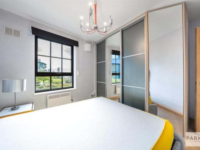 1 bedroom apartment for sale in St. Katharines Way, London, E1W