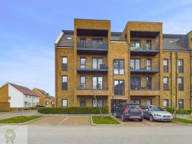 1 Bedroom Apartment For Sale In Strood, Rochester