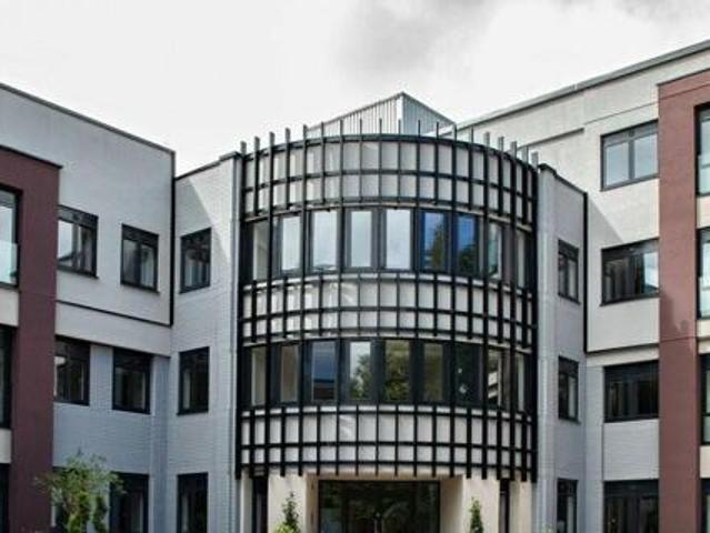 1 Bedroom Apartment For Sale In Streetsbrook Road