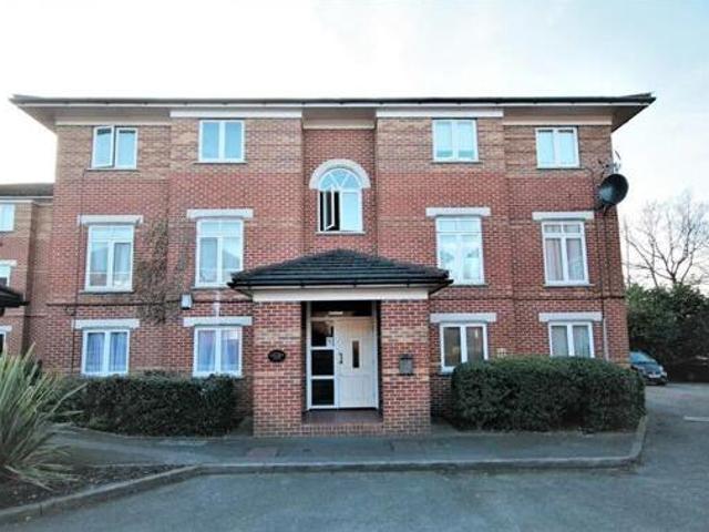 1 Bedroom Apartment For Sale In Swynford Gardens