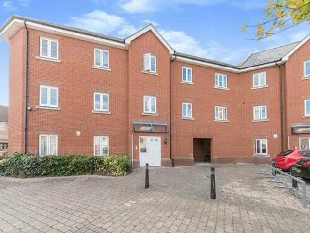 1 bedroom apartment for sale in Salamanca Way Colchester CO2