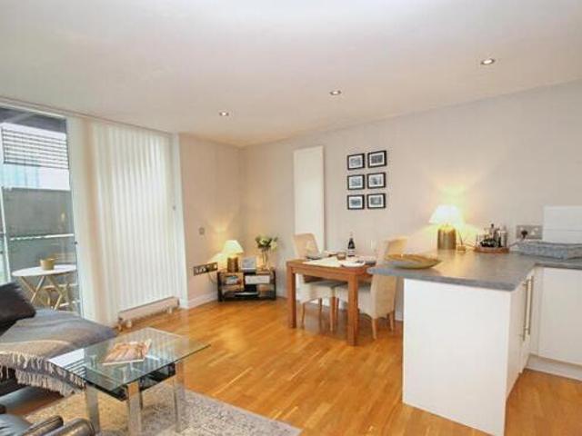 1 Bedroom Apartment For Sale In Salford, Lancashire
