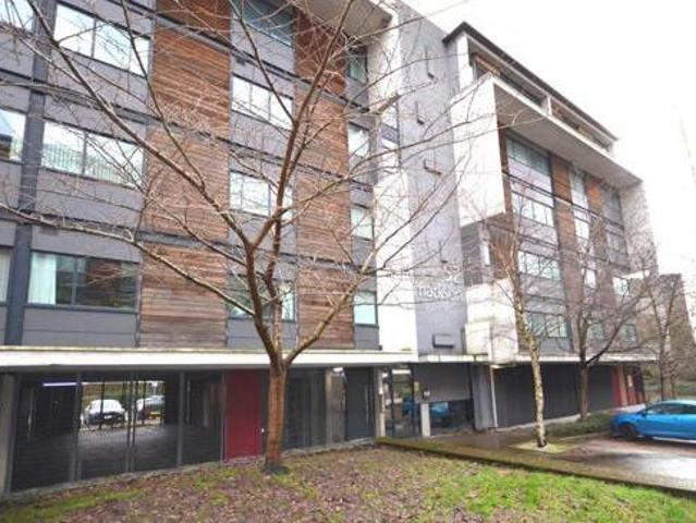 1 Bedroom Apartment For Sale In Salford Quays, Manchester City Centre