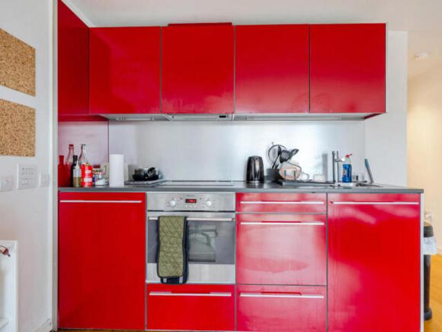 1 bedroom apartment for sale in Skypark Road, Bristol, Somerset, BS3
