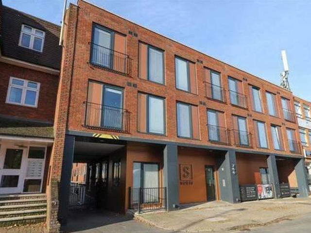 1 bedroom apartment for sale in Solis Field End Road Eastcote HA4