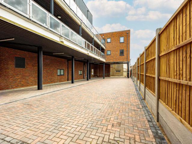 1 bedroom apartment for sale in Southchurch Road, Southend on Sea, SS1