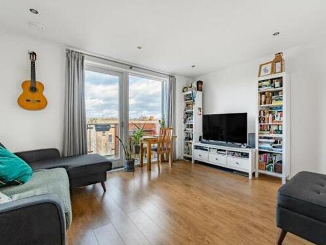 1 Bedroom Apartment For Sale In Southampton Way