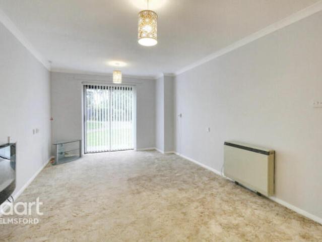 1 bedroom apartment for sale in Springfield Road, Chelmsford, CM2