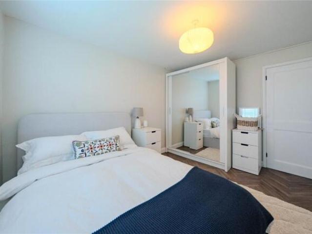 1 bedroom apartment for sale in Turnberry View, Leeds, West Yorkshire, LS17