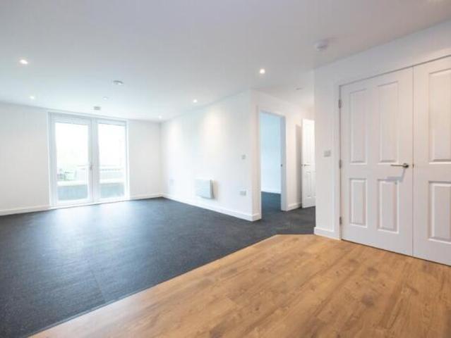 1 bedroom apartment for sale in Two Didsbury Point, Didsbury, M20 2EU, M20