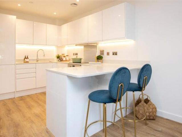1 bedroom apartment for sale in The Triangle, Ashford, TN23