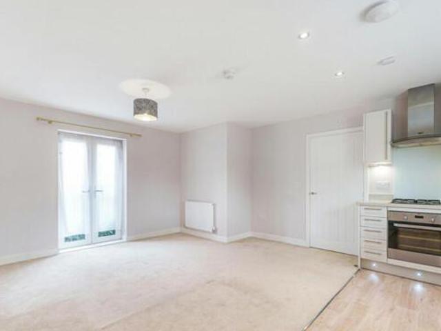1 Bedroom Apartment For Sale In Three Mile Cross