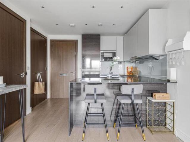 1 bedroom apartment for sale in Thurstan Street, Fulham, SW6