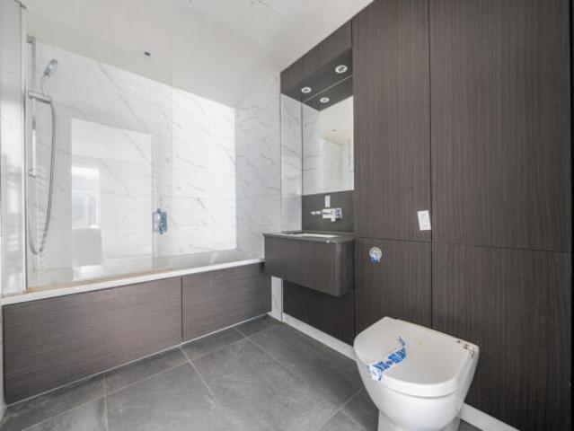 1 bedroom apartment for sale in Thurstan Street, London, SW6