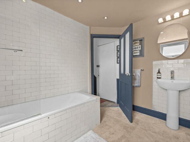 1 bedroom apartment for sale in Tressillian Road, London, SE4