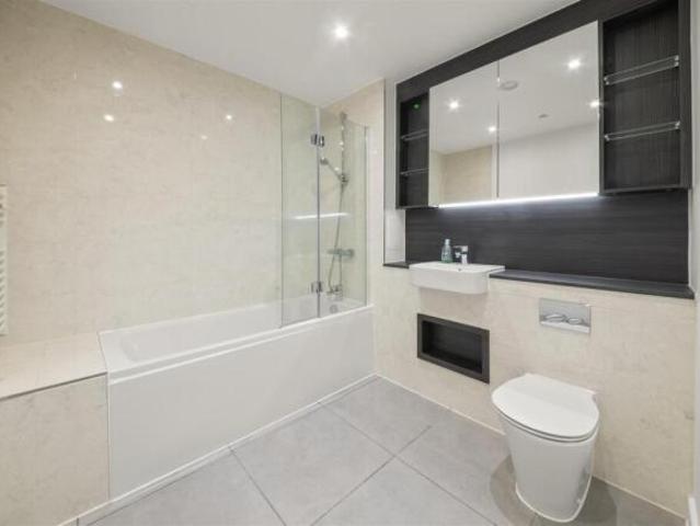 1 bedroom apartment for sale in Truscon House, Hayes, UB3