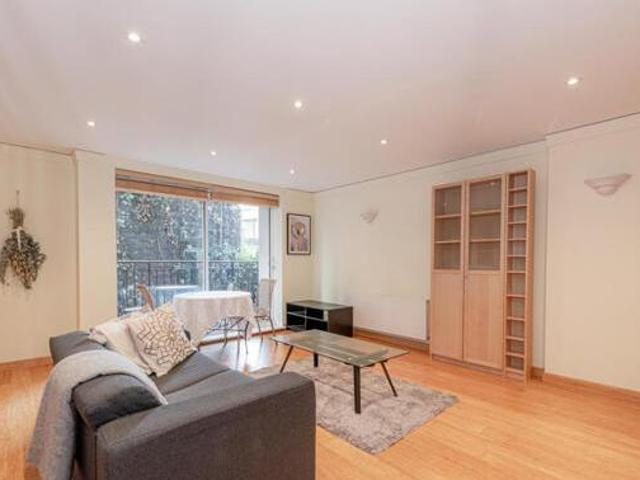 1 Bedroom Apartment For Sale In Victoria Street, Westminster