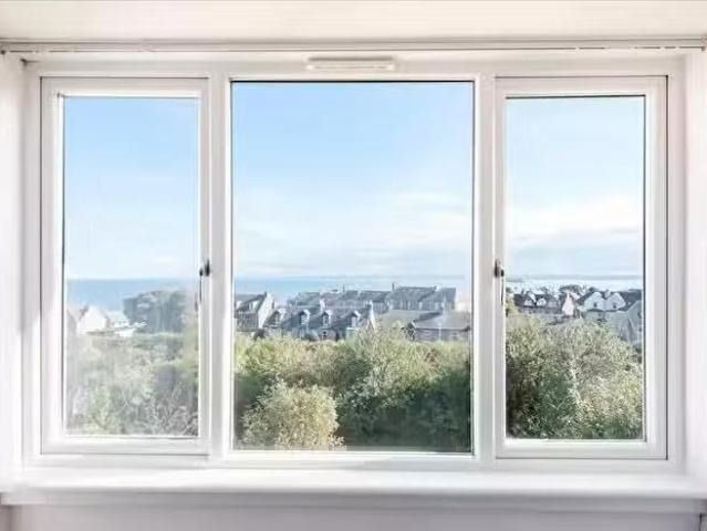 1 Bedroom Apartment For Sale In Viewforth Place, Kinghorn, KY3