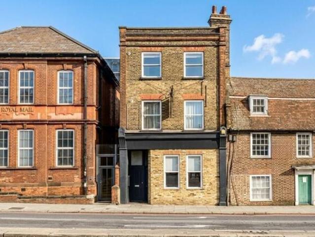 1 bedroom apartment for sale in Wandsworth High Street, London, SW18