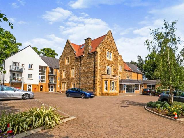 1 bedroom apartment for sale in Wardington Court, Welford Road, Northampton, Northamptonshire, NN2