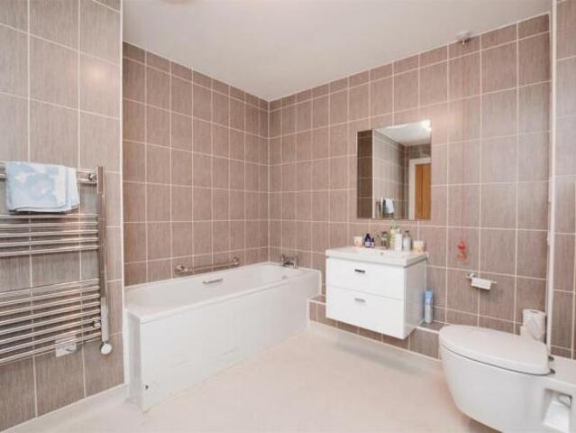1 bedroom apartment for sale in Wardington Court, Welford Road, Northampton, Northamptonshire, NN2