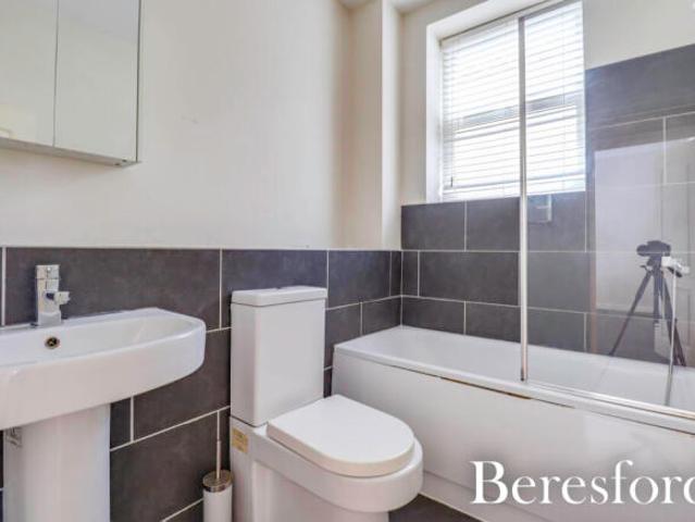 1 bedroom apartment for sale in Warley Hill, Warley, CM14