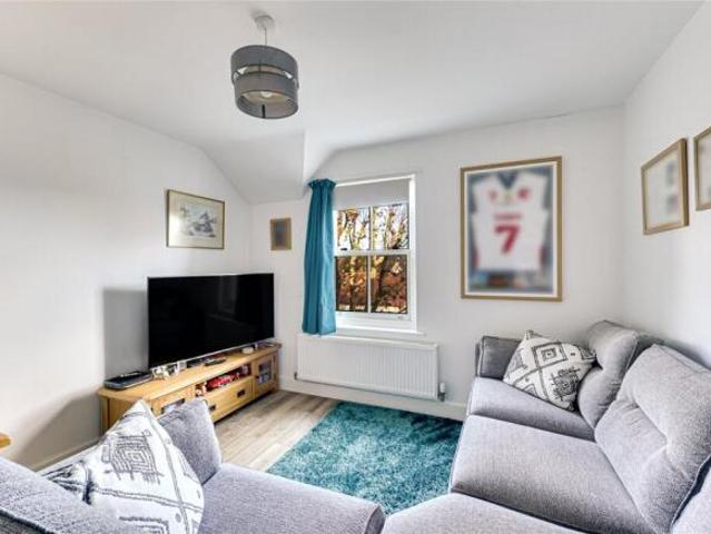 1 bedroom apartment for sale in Warwick Avenue, Bedford, Bedfordshire, MK40