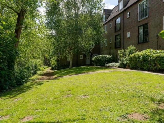1 bedroom apartment for sale in Water Eaton Road, Meadow View Water Eaton Road, OX2