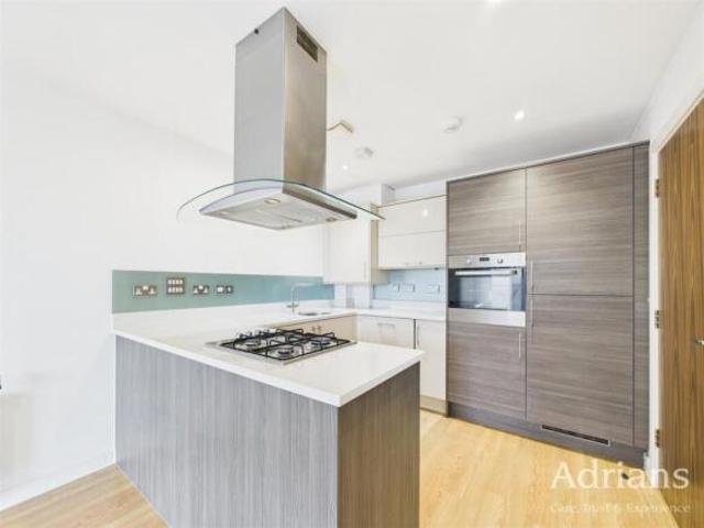 1 bedroom apartment for sale in Watson Heights, City Centre, Chelmsford, CM1 1AG, CM1