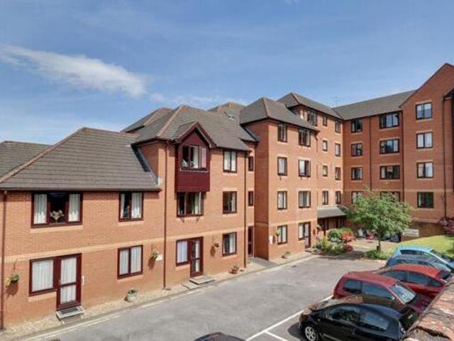1 Bedroom Apartment For Sale In Wellington, Somerset