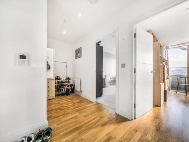 1 bedroom apartment for sale in Wellington Street, Woolwich, London, SE18