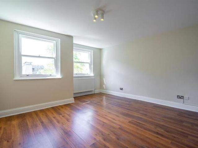 1 bedroom apartment for sale in Whitecross Street, Barbican, EC1Y