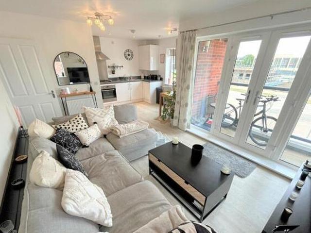 1 Bedroom Apartment For Sale In Whitehouse, Milton Keynes