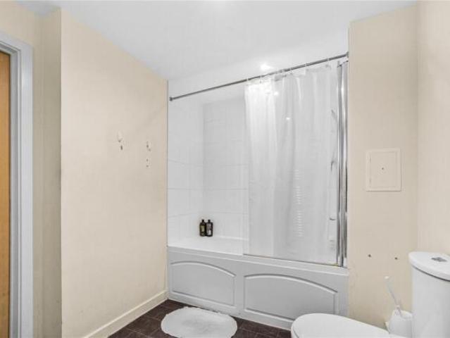 1 bedroom apartment for sale in Wilmington Close, Watford, Hertfordshire, WD18