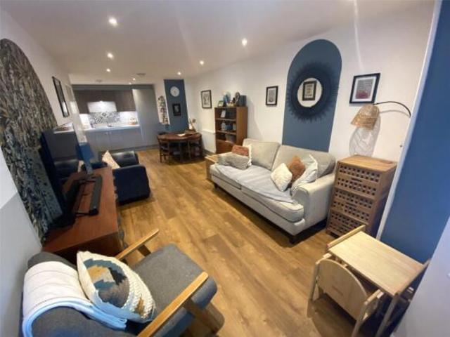 1 bedroom apartment for sale in Wimborne Road, Bear Cross, Bournemouth, Dorset, BH11
