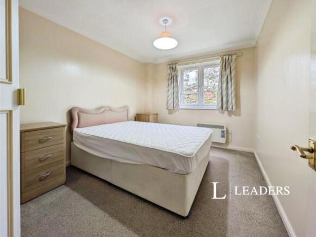 1 bedroom apartment for sale in Winn Road, Southampton, Hampshire, SO17