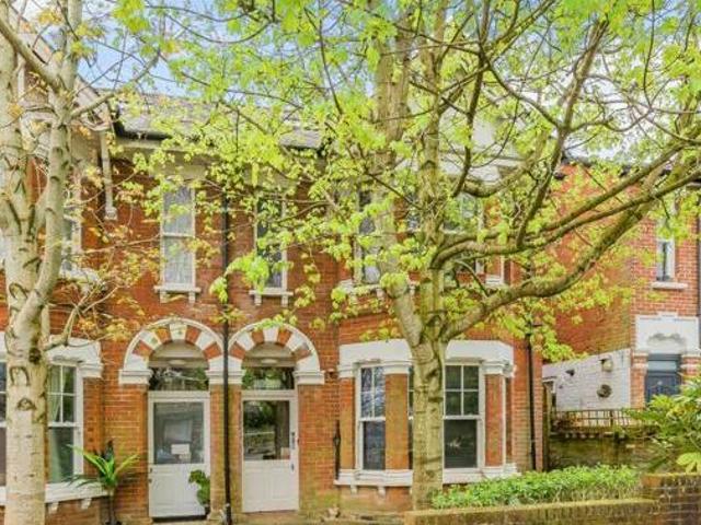 1 Bedroom Apartment For Sale In Winchester