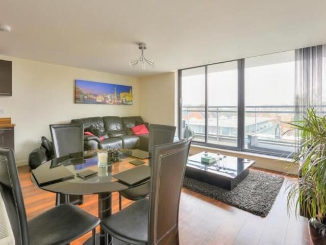 1 bedroom apartment for sale in Winchester Court, Newsom Place, St Albans, Herts, AL1