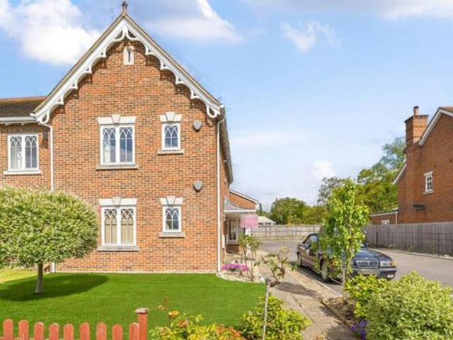 1 Bedroom Apartment For Sale In Winchester, Hampshire