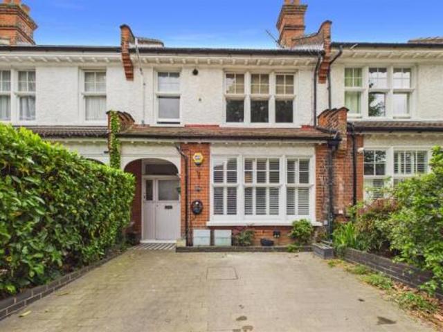 1 bedroom apartment for sale in Woodberry Avenue, London, N21
