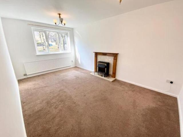 1 bedroom apartment for sale in Woodfield Court, Queens Road, Huddersfield, HD2