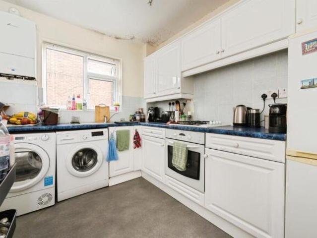 1 bedroom apartment for sale in Woodmill Lane, Southampton, SO18