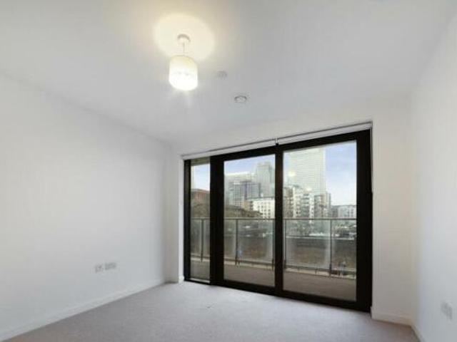 1 Bedroom Apartment For Sale In Yabsley Street, London