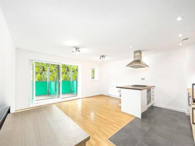 1 Bedroom Apartment For Sale In 141 Portia Way, London