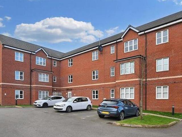 1 Bedroom Apartment For Sale In 18 Scampston Drive, East Ardsley