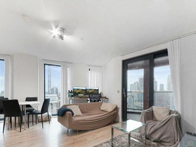 1 Bedroom Apartment For Sale In 18 Williamsburg Plaza