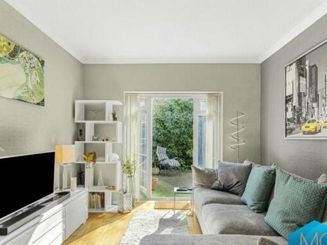 1 Bedroom Apartment For Sale In 1240 High Road, London