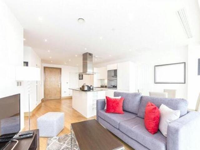 1 Bedroom Apartment For Sale In 25 Crossharbour Plaza, London