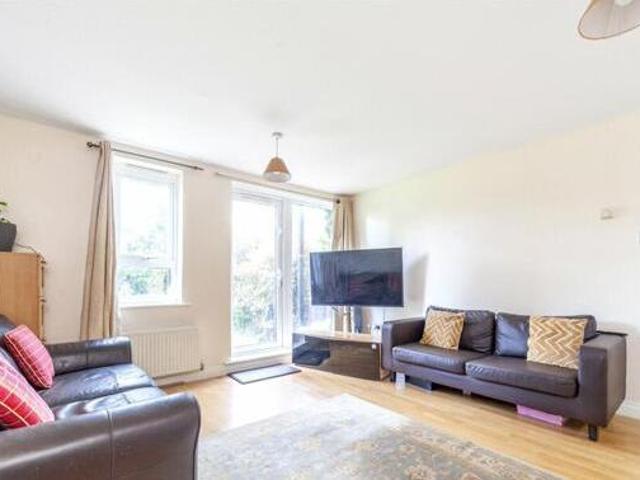 1 Bedroom Apartment For Sale In 205 223 Green Lane